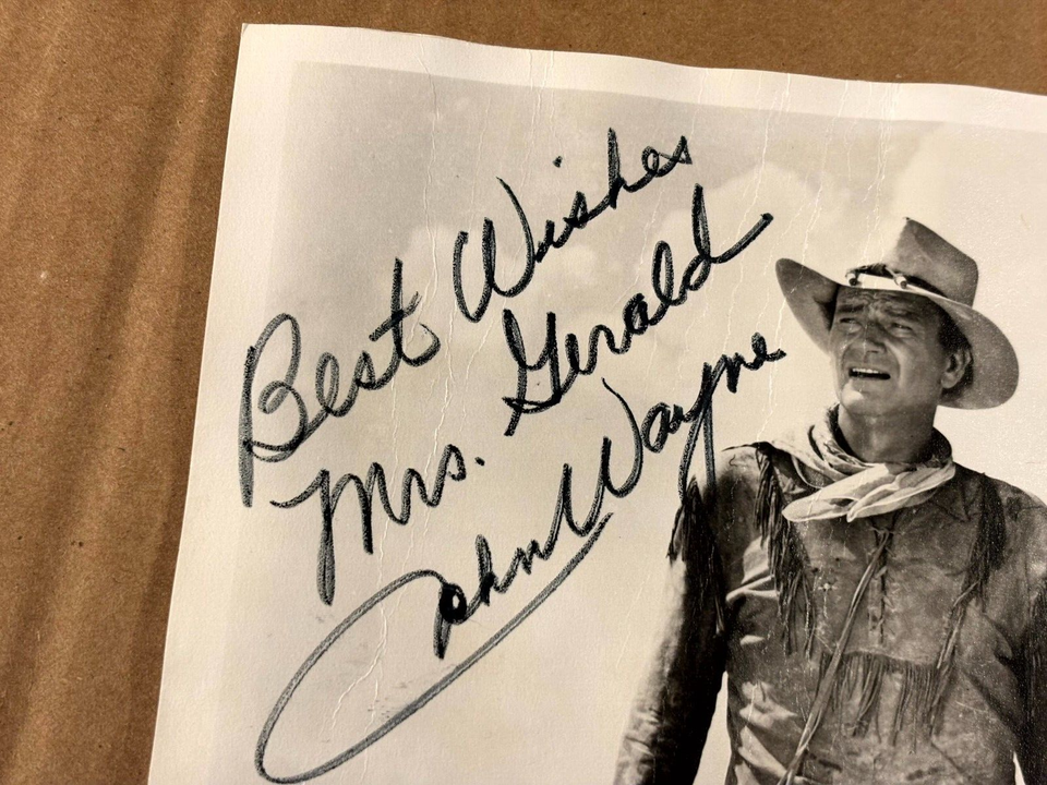 John Wayne Very Rare Autographed 8" by 10" Photo Hondo | eBay