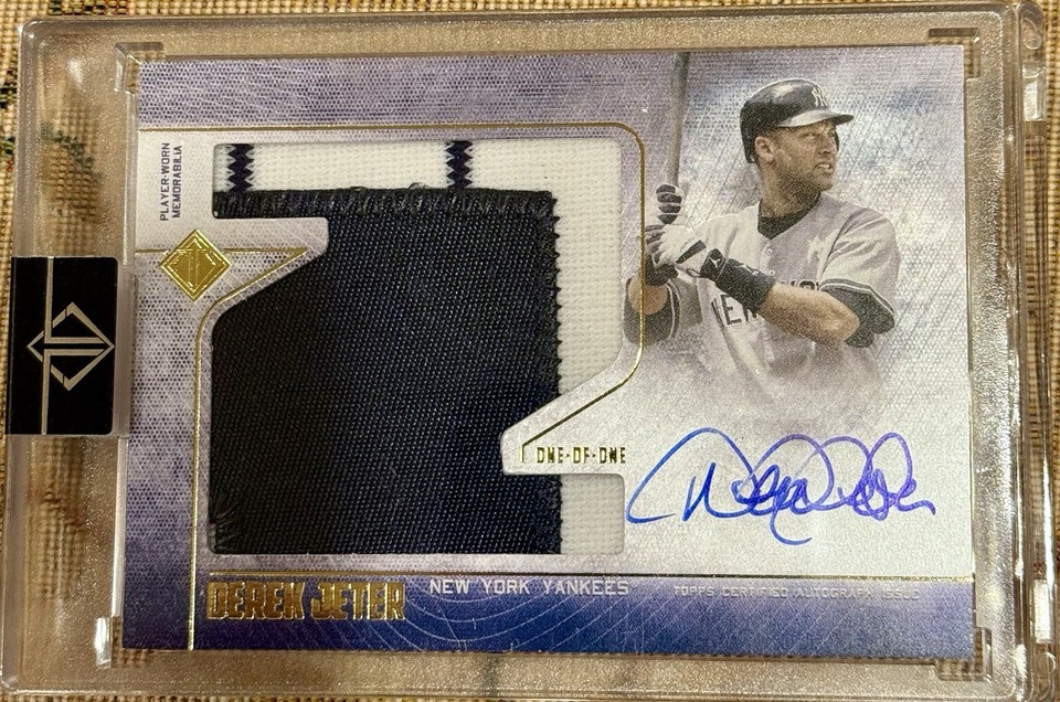2020 Derek Jeter Topps Transcendent Captain's Collection 1/1 Patch Auto ...