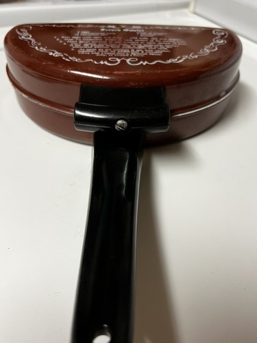 Vintage MIRRO French and Fluffy Omelette Maker Aluminum Folding Pan USA ...