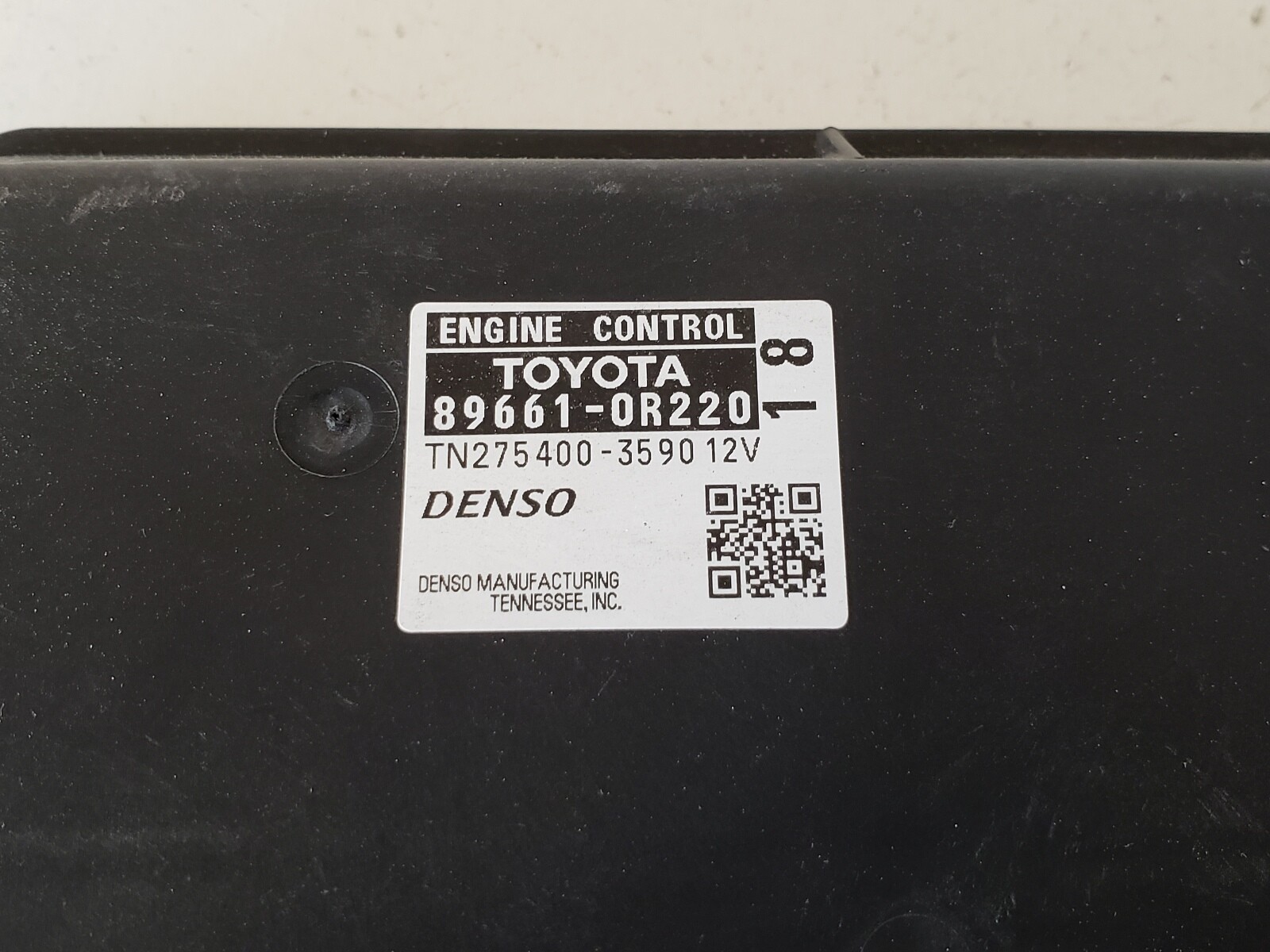 2011 Toyota Rav4 89661-0R220 Computer Brain Engine Control ECU ECM EBX ...