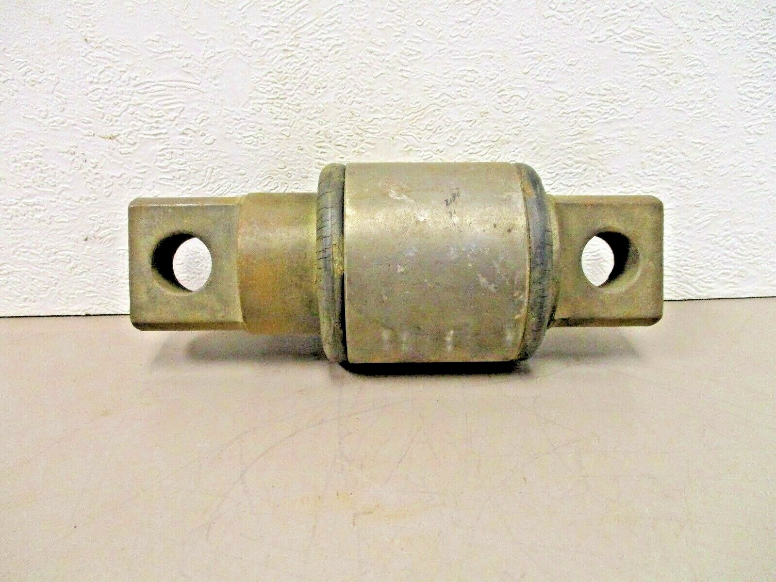 EUCLID STRADDLE MOUNT CARTRIDGE 7-1/8" LONG x 2-3/4" OD x 3/4" BOLT ...