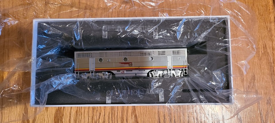 Athearn Genesis HO EMD F7-A & F7-B Santa Fe Diesel Engines, DCC | eBay