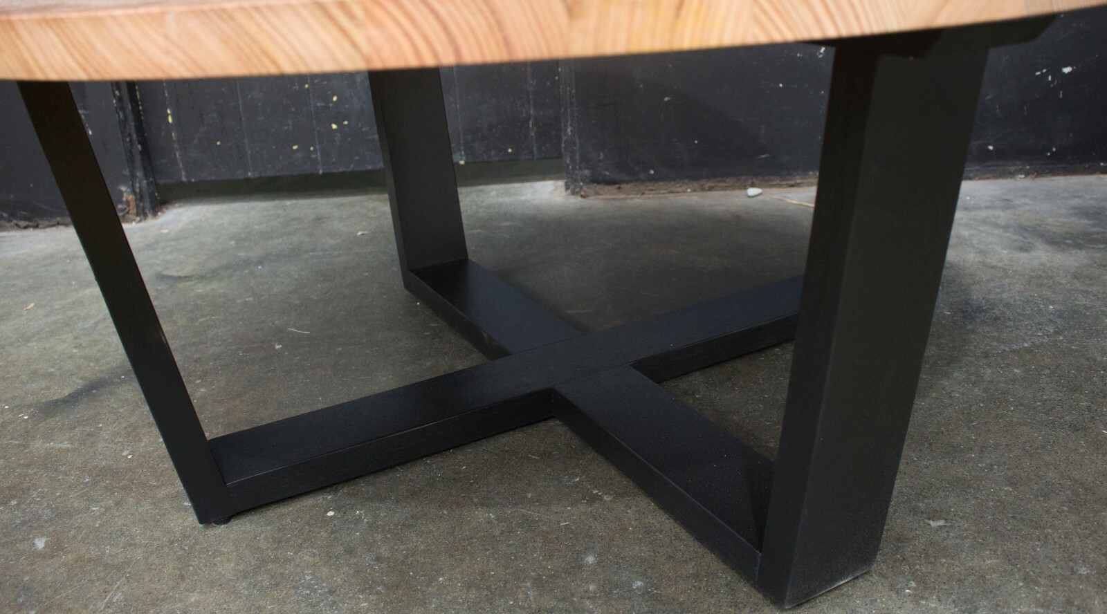 Anglesea - 1050mm Round Coffee Table - Solid Messmate Timber | eBay