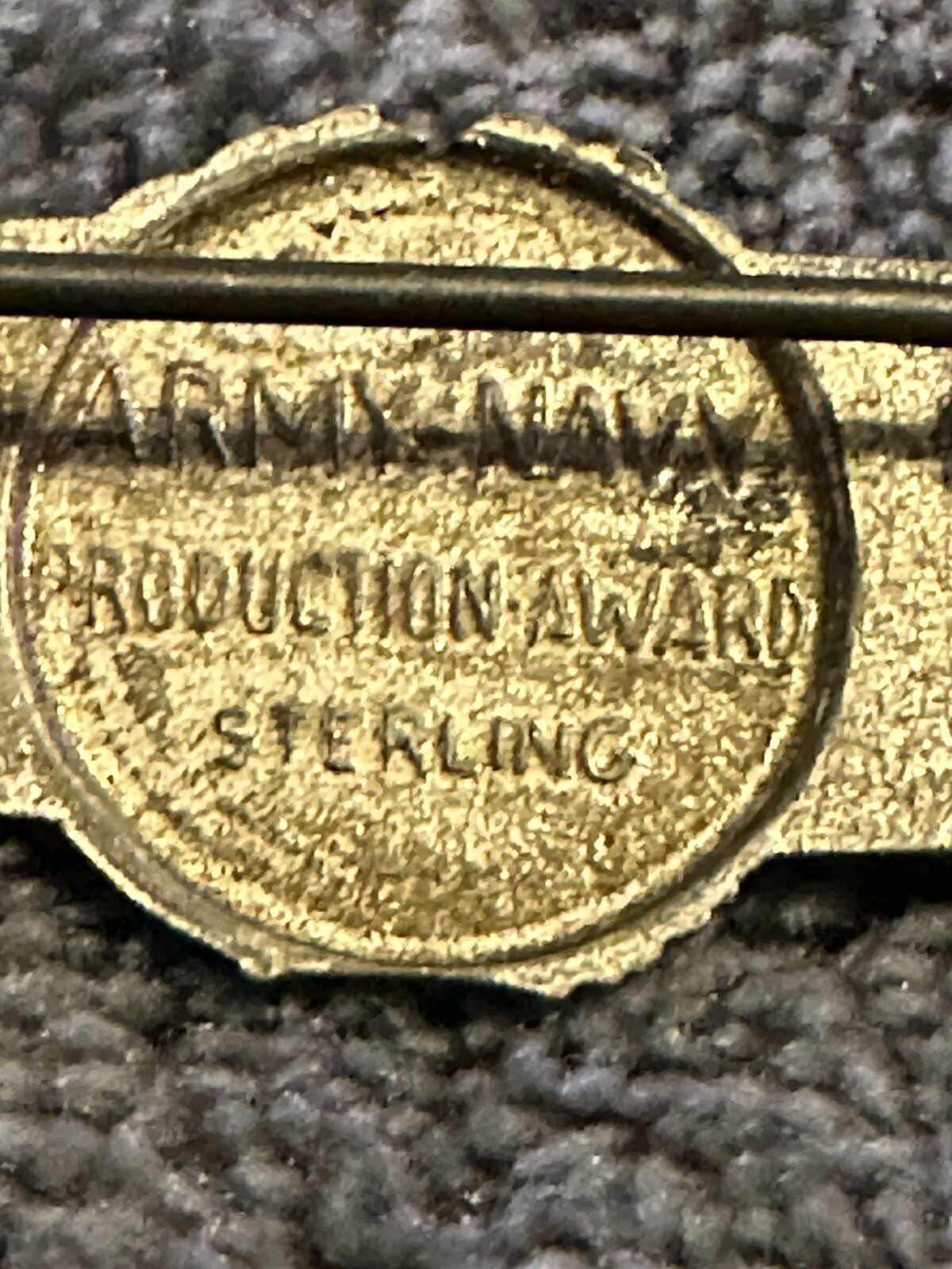 WW2 STERLING SILVER ENAMEL ARMY NAVY E PRODUCTION AWA… - Gem