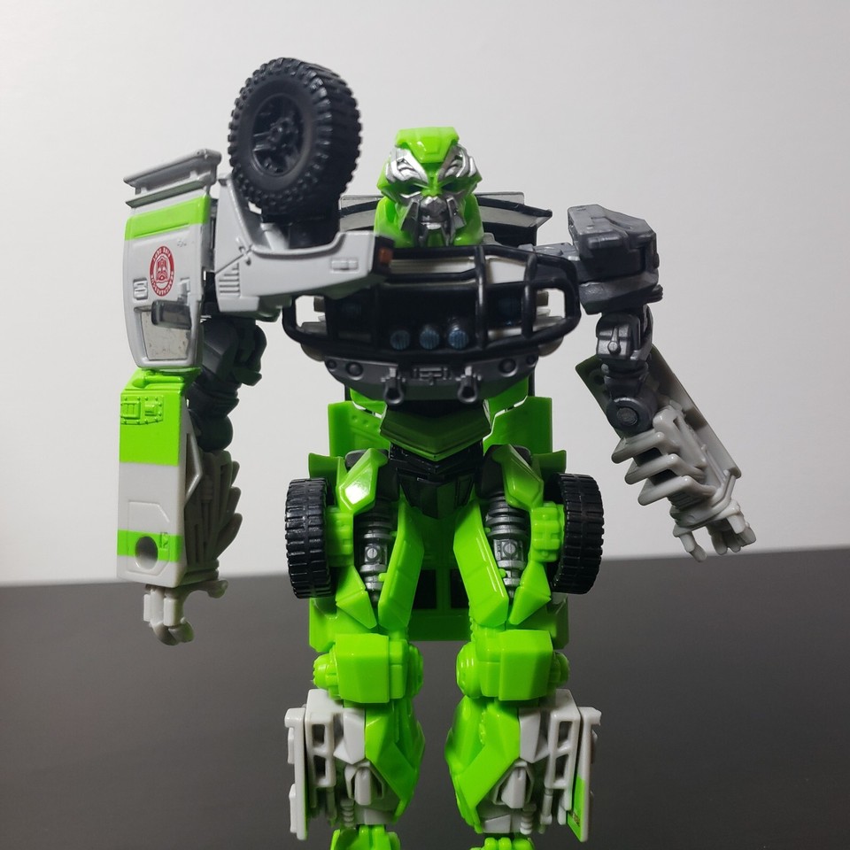 Transformers Studio Series #16 RATCHET Movie Deluxe DOTM Incomplete As ...