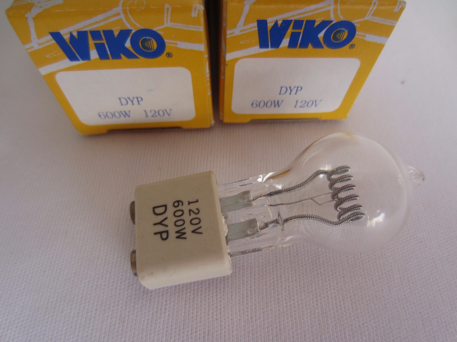 Lot of 2 Wiko DYP 600W 120V AV/Photo Projection Lamps Projector Bulbs ...