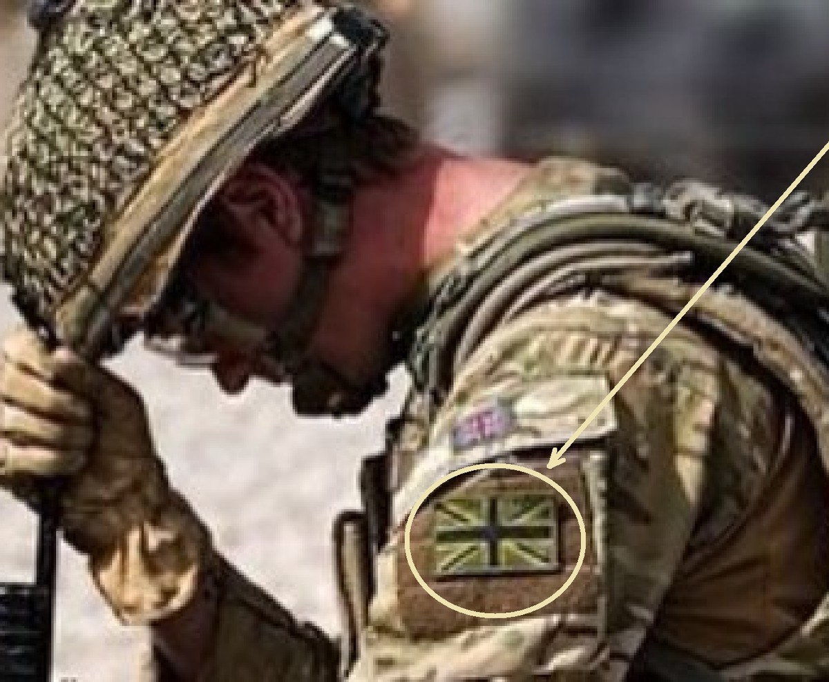 British Sas Uniform
