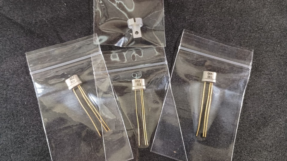 3 Rare Vintage Texas Instruments “First Silicon Production Transistors ...