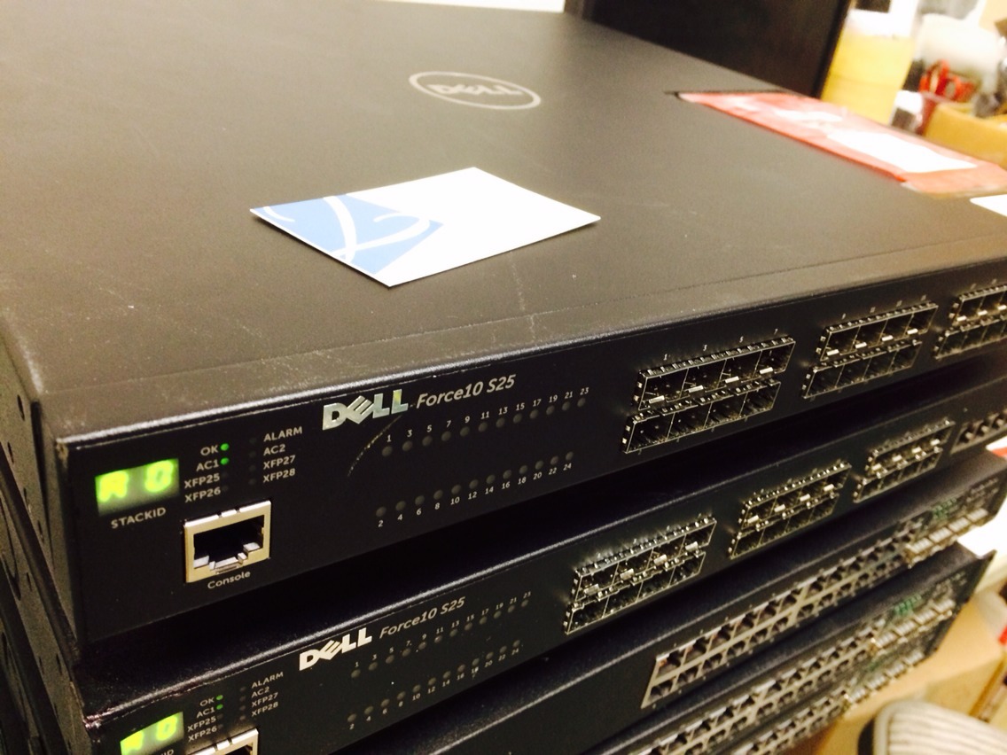 DELL FORCE10 S25-01-GE-24P-2 24 port SFP Switch 759-00048-05 REV D ...