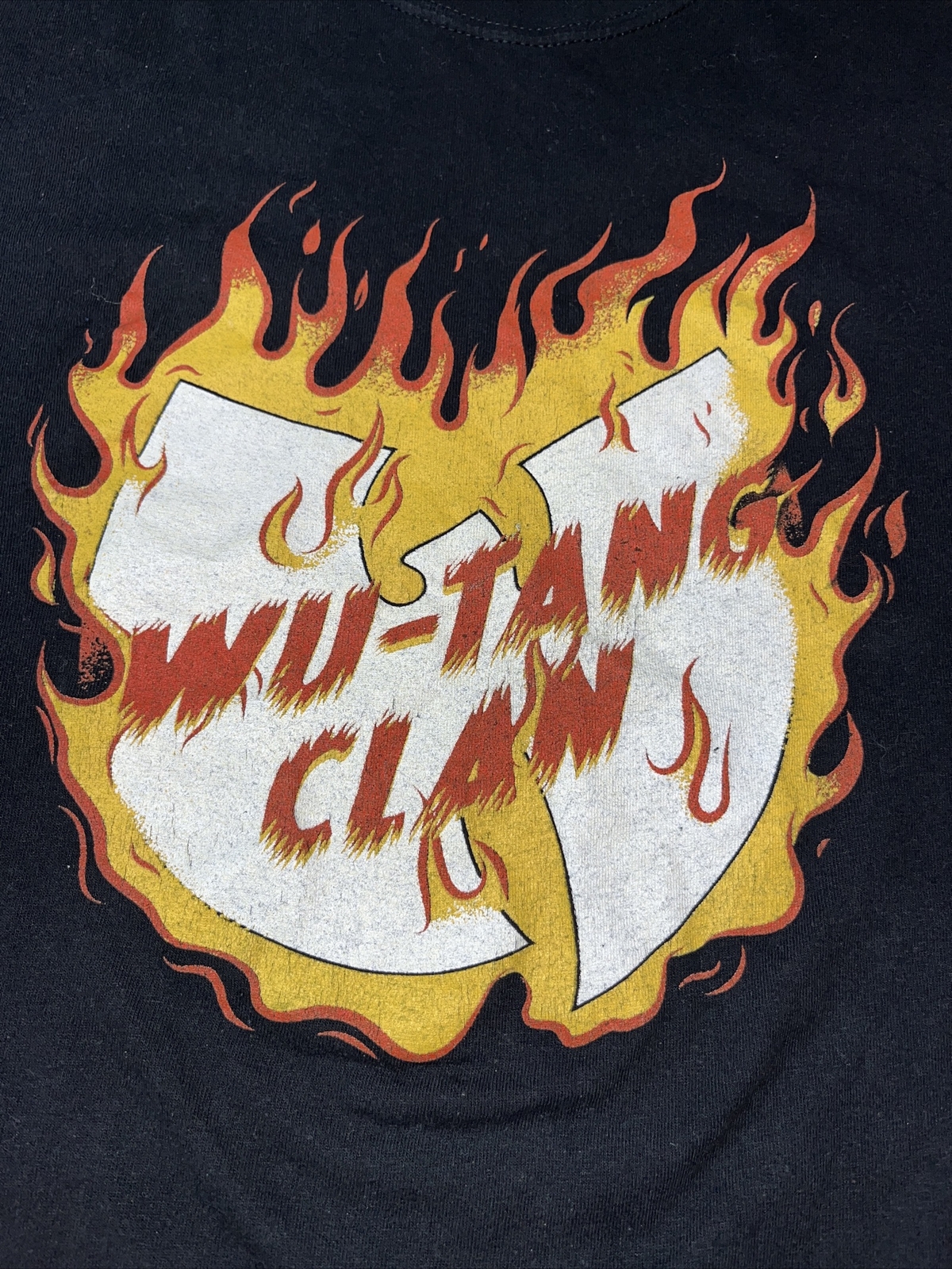 Vintage L Wu-tang Clan CREAM Fire flames Logo Rap Tee… - Gem