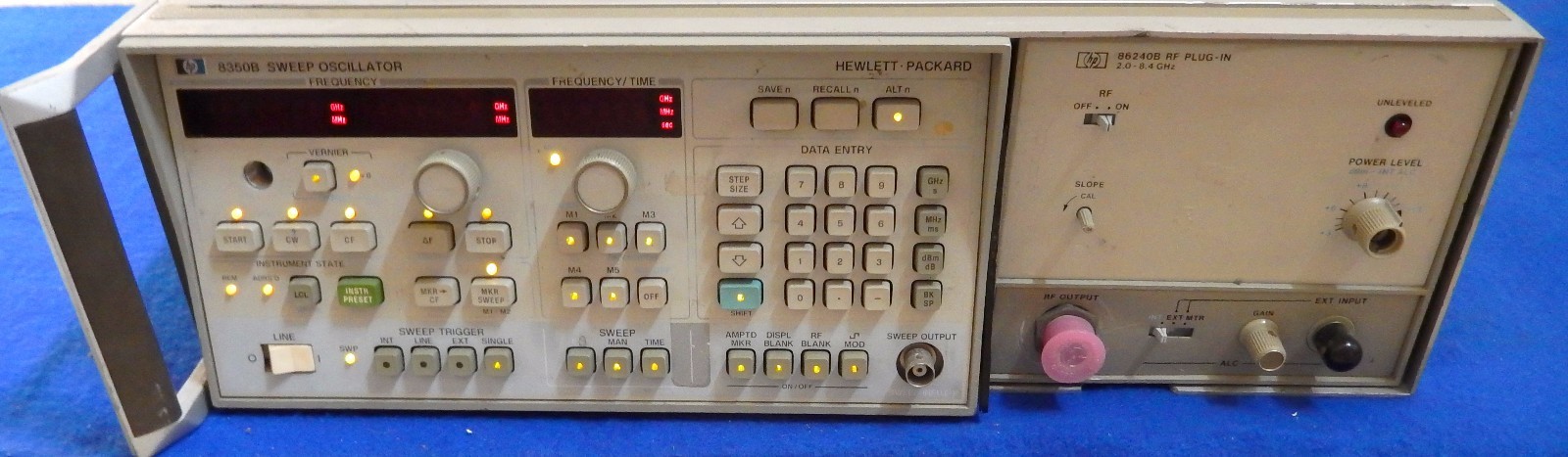 Agilent HP 8350B Sweep Oscillator w/86240B RF Plug-in | eBay