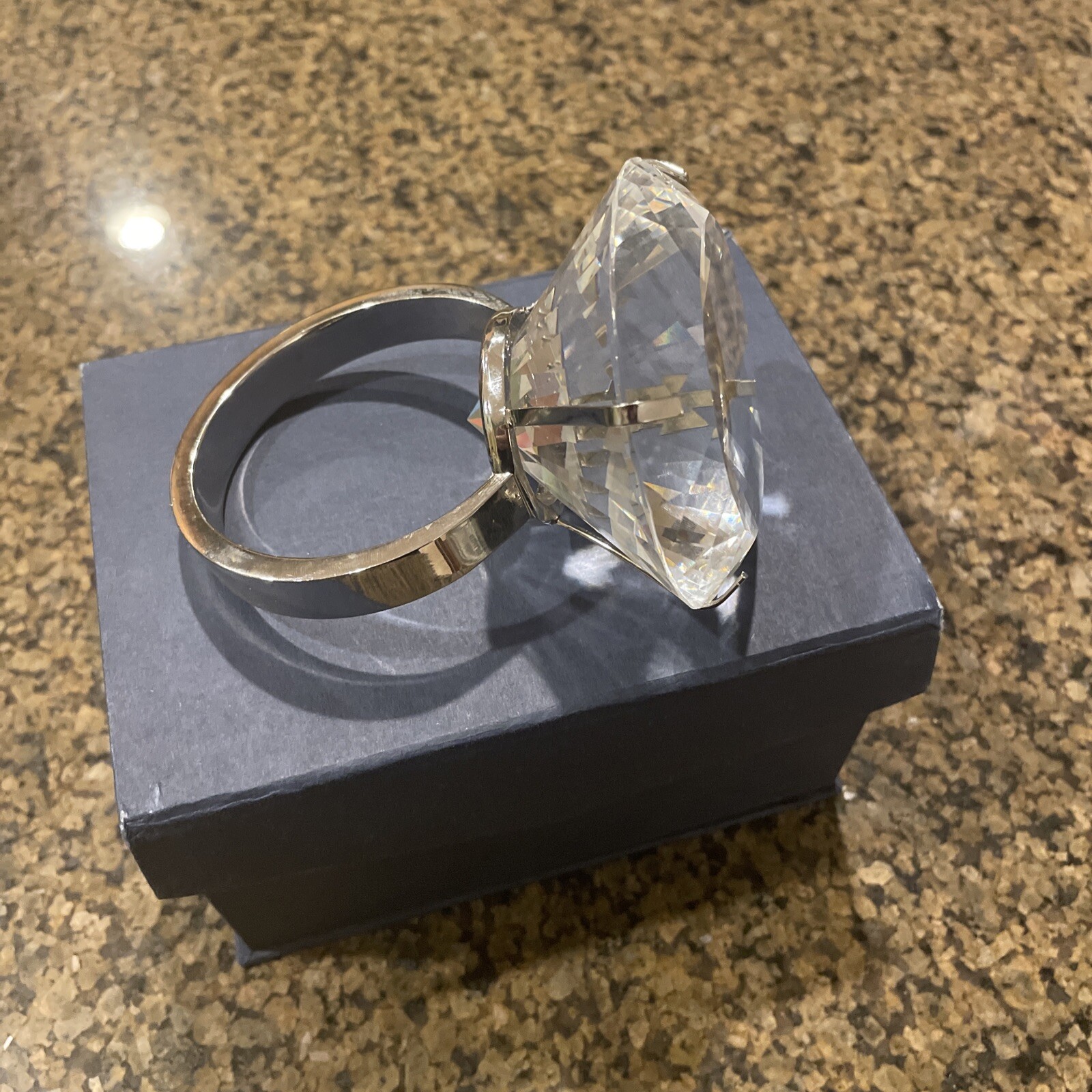 New Amlong Giant Crystal Diamond Ring Paperweight Large Novelty | eBay