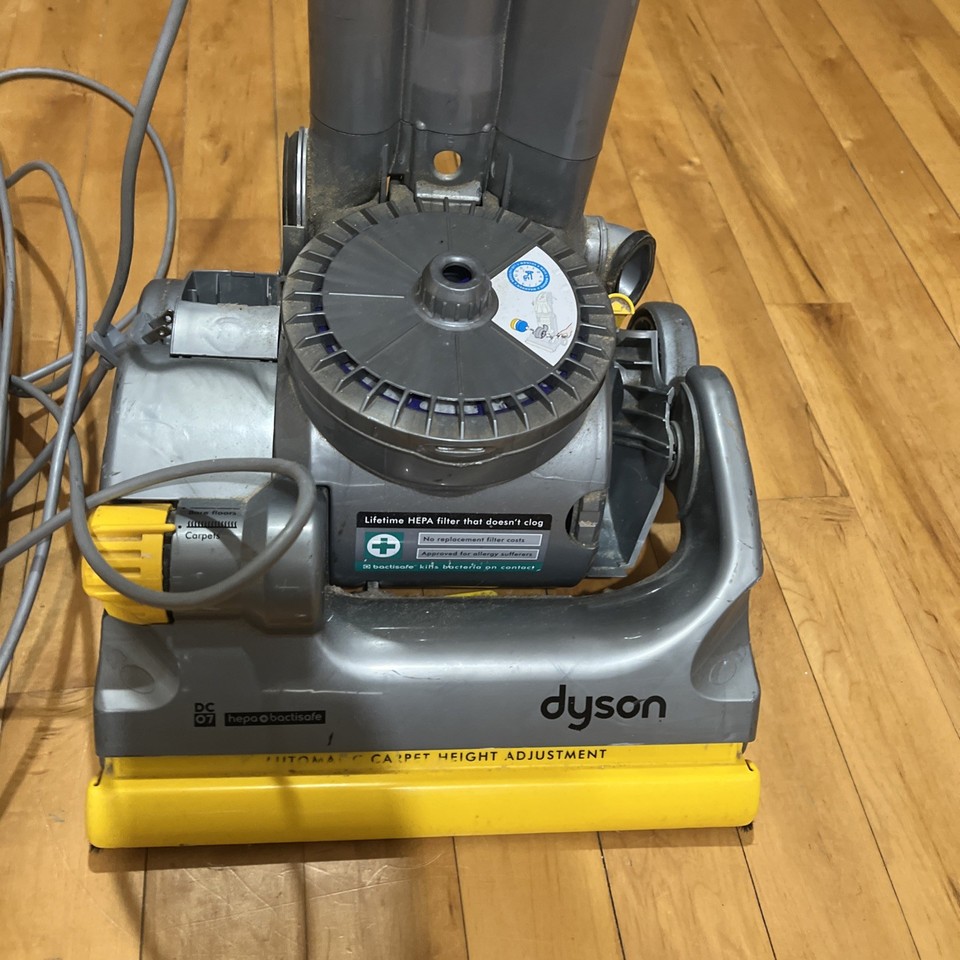 Genuine Dyson Dc07 Vacuum Body Duct Assembly With Wheels And Main Motor ...