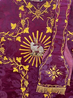 Chape & Liturgie Catholique & Cape De Cérémonie Religieuse & Broderie ...