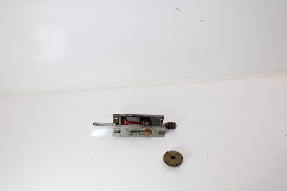 Keyser (K's) 4mm OO Gauge Spare 5-Pole Loco Motor With Brass Gear Set ...