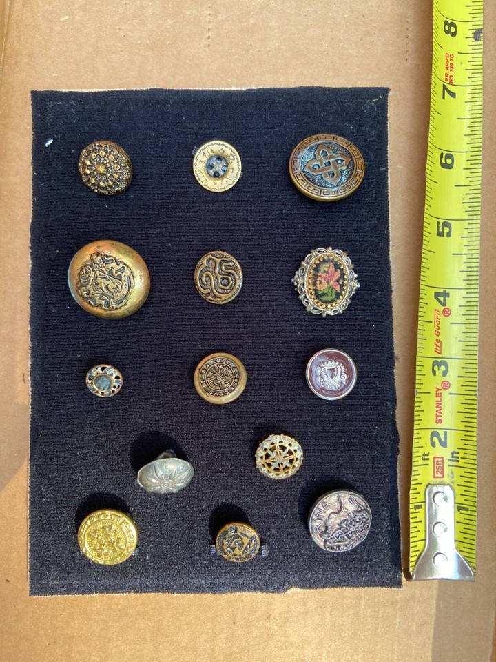 Buttons, Vintage Lot of Fourteen | eBay