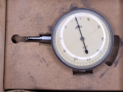 AMES 99 DIAL INDICATOR 1/1000 B.C.AMES CO. WALTHOM MASS. USA | eBay
