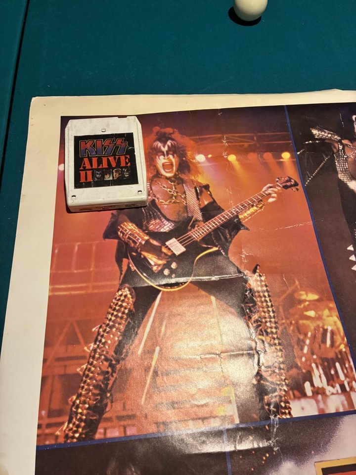 KISS JUMBO POSTER HUGE VINTAGE ORIGINAL ALIVE 2 LOVE GUN AUCOIN BRIGHT ...