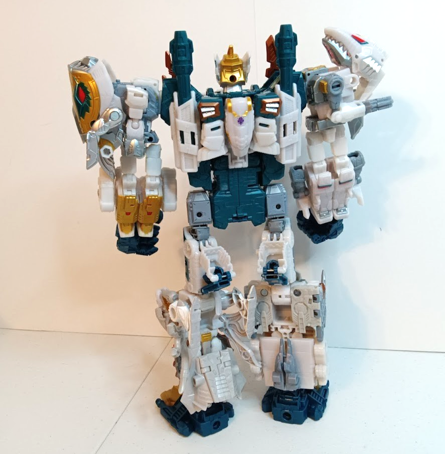GOD NEPTUNE Transformers Seacons TT-GS10 Generations Selects Piranacon ...