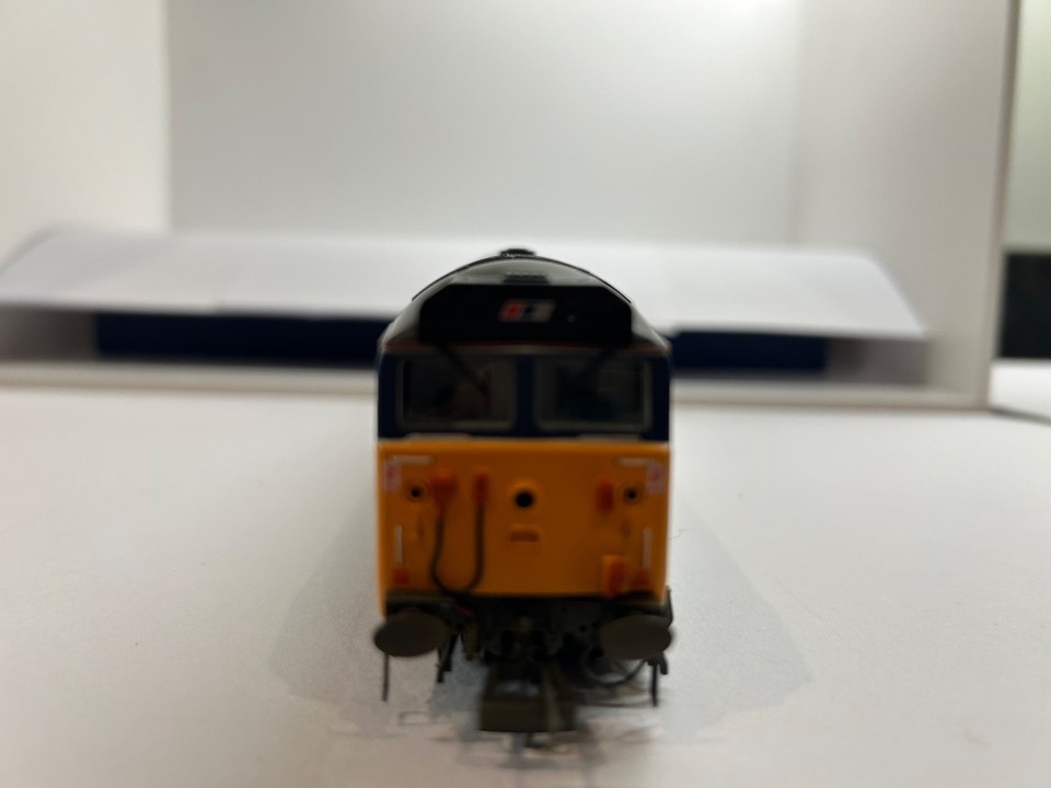 R2350 Hornby OO Gauge Network South East Class 50 No 50045 Achilles ...