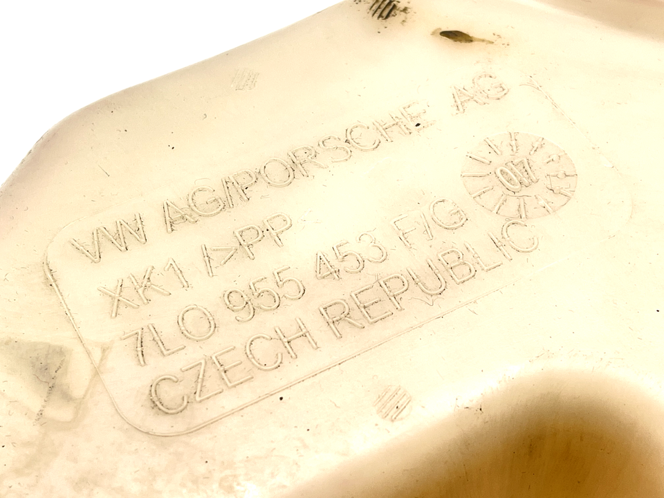 2008-2010 PORSCHE CAYENNE GTS WINDSHIELD WASHER RESERVOIR TANK OEM 7L0 ...