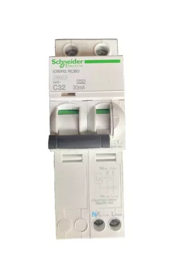 NEW SCHNEIDER ELECTRIC 20A 32A 30MA 2 POLE A9D11220 32 ACTI9 RCBO 240V ...