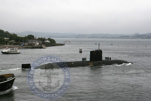 Royal Navy Swiftsure Class Submarine HMS SUPERB (S109) - 6X4 (10X15 ...