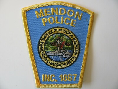 Mendon Massachusetts MA Police Dept Patch Badge Shield 2.75” Rare Logo ...