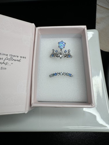 Ring Bomb Party Reign Princess Collection She Sparkles With A Smile ...