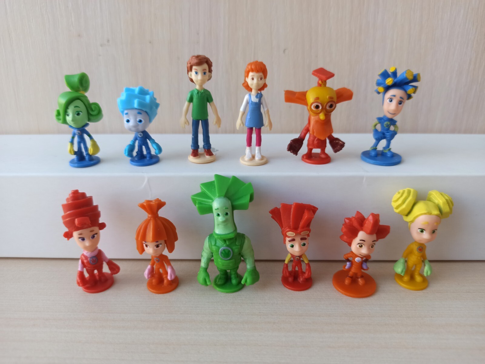 Kinder Toys Vavi-Neva Chupa Chups Fixiki against crabotopes (2020) 12 ...