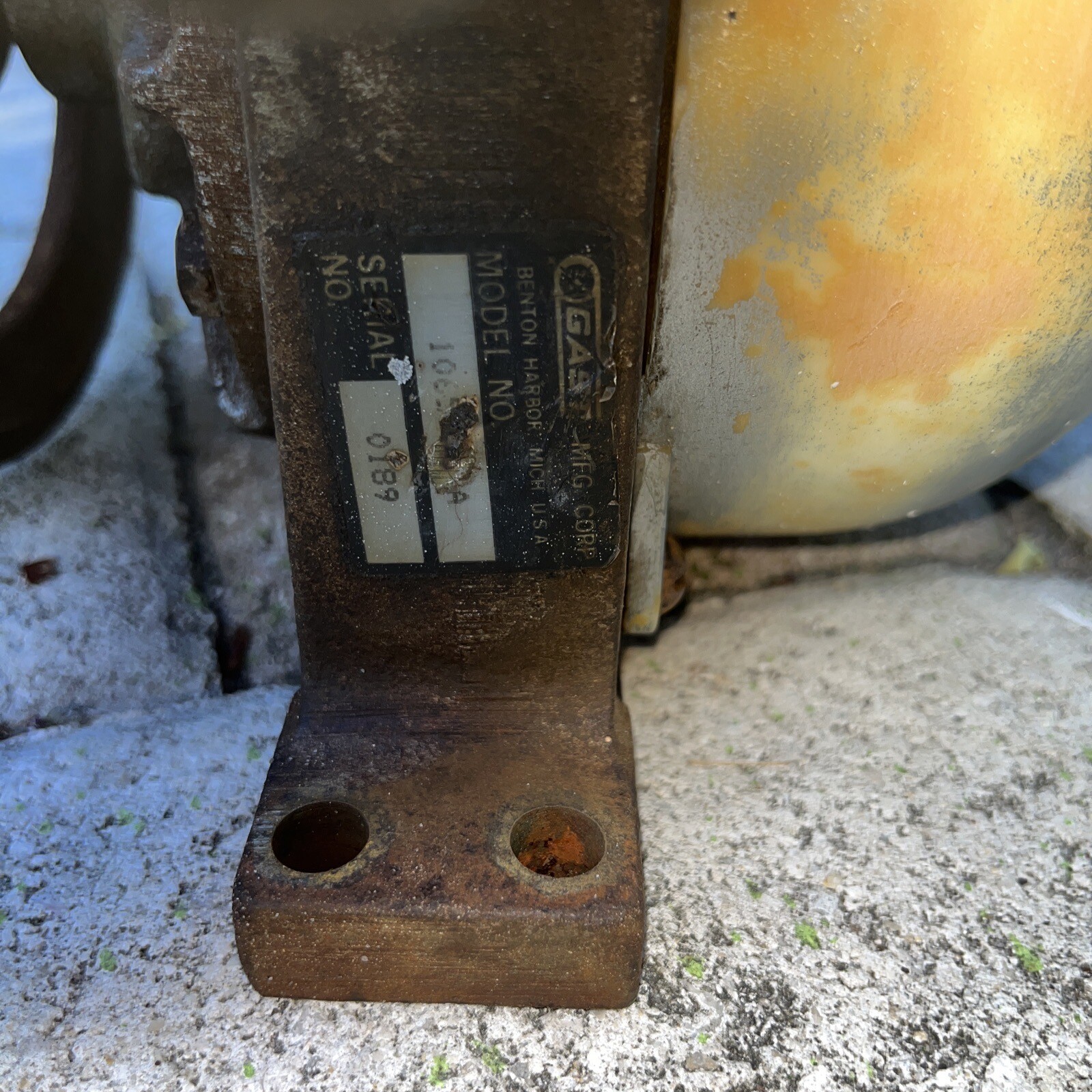 Gast Mfg Corp Rotary Air Pump Compressor | eBay