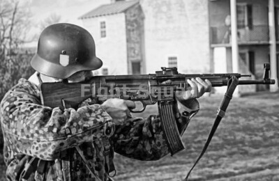 WW2 Picture Photo France 1944 German Soldier w StG 44 Sturmgewehr 1242 ...