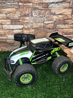 New Bright 1:10 Full-Function R/C 12.8V 17" Pro Bobcat Speed Power Not ...