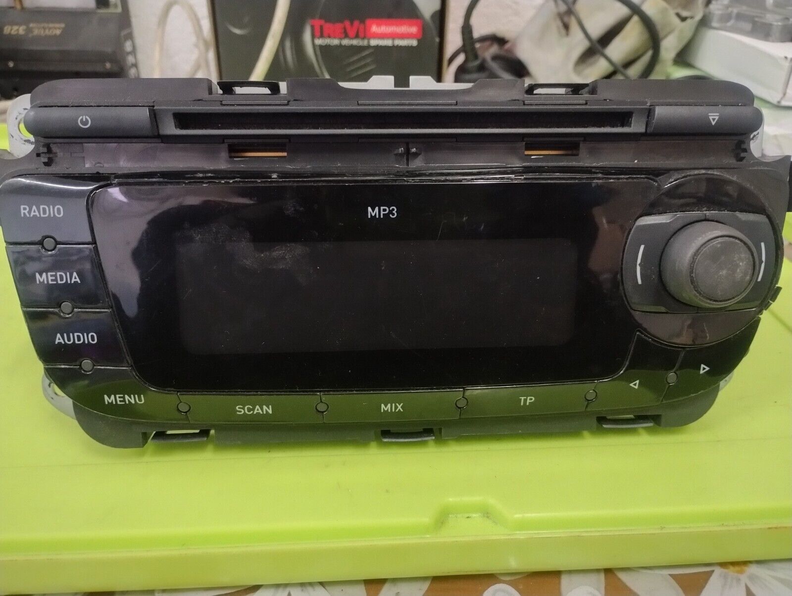 6J0035153B SEAT IBIZA (6J) RADIO BOSCH MP3 SW 0025 HW009 | eBay