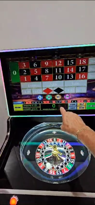 New Roulette Game table plus games Cherry Master Pot of Gold Casino ...