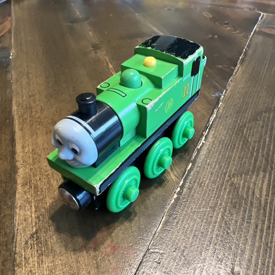 Oliver - Thomas The Tank Engine & Friends Wooden Railway Magnet Trains ...