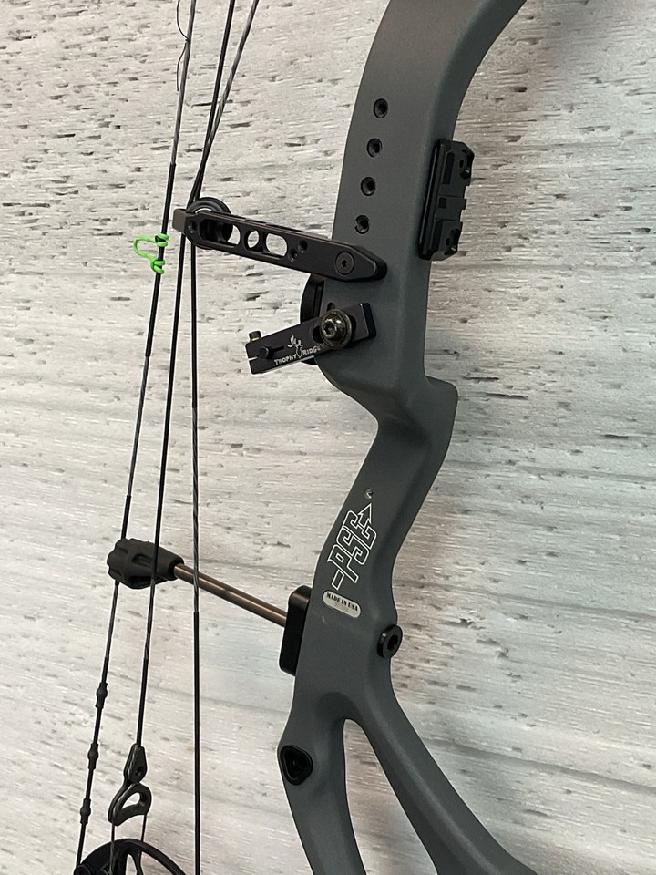 PSE Mach 30 DS EC2 RH 70# In Charcoal | eBay