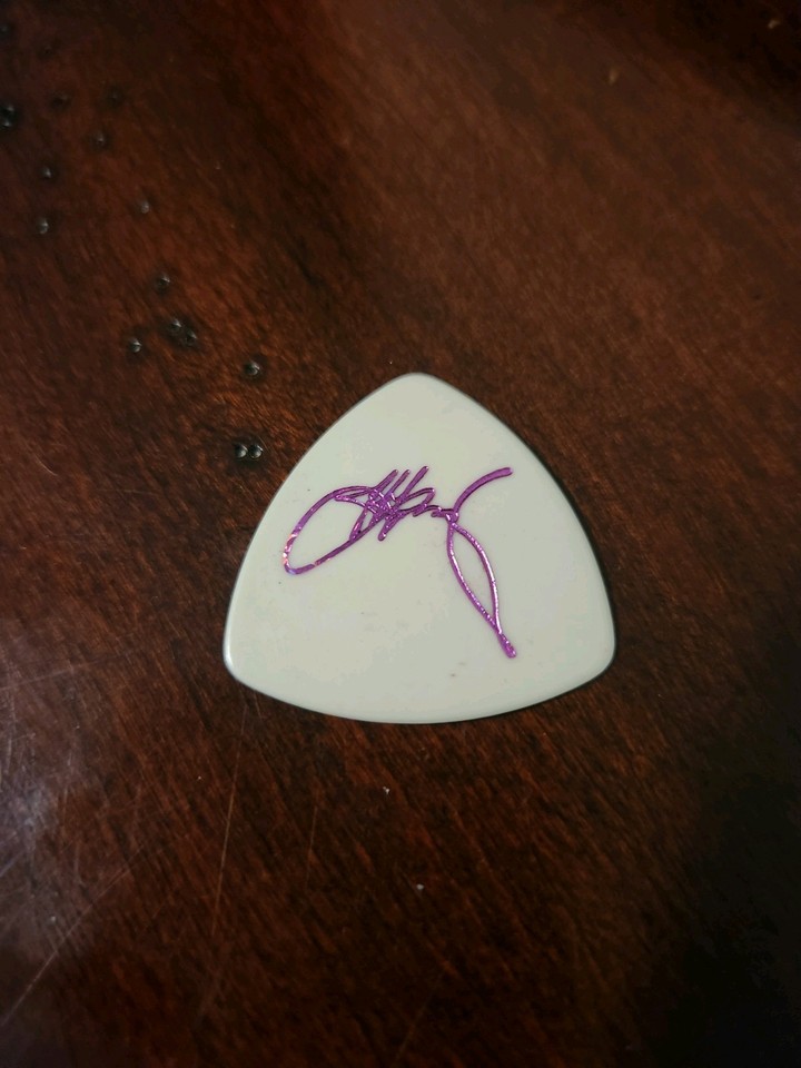 Cinderella Jeff Labar RIP Vintage Guitar Pick 1980s Tour Signature ...