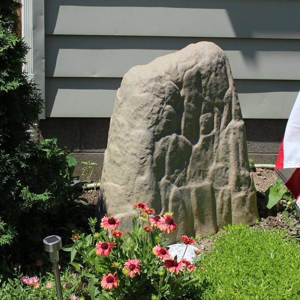 XL Resin Landscape Rock Faux Cover Well Pipe Sprinkler Garden Natural ...
