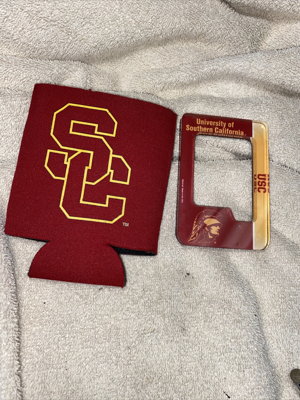USC Trojans Logo Red Koozie and USC Trojans Magnetic Picture Frame | eBay