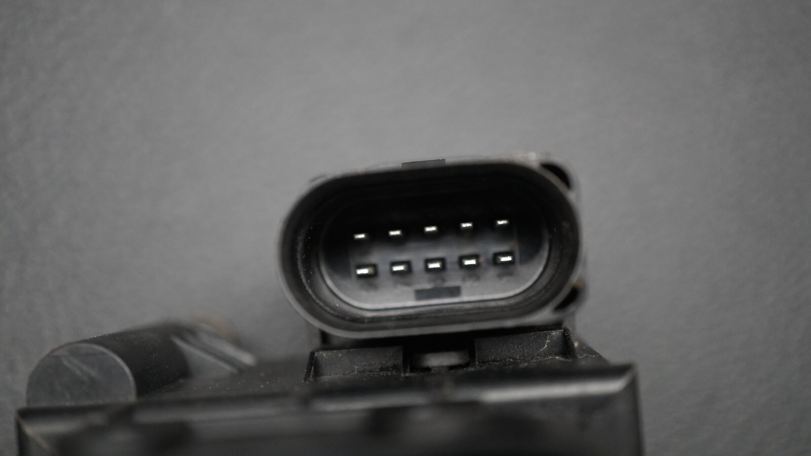 OEM MERCEDES BENZ W213 W238 C238 AIRMATIC AIR CONTROL VALVE BLOCK ...