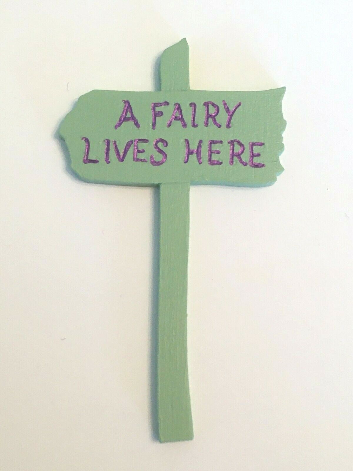 Wooden A FAIRY LIVES HERE Sign Post - Fairy Door Accessory - Fairy ...