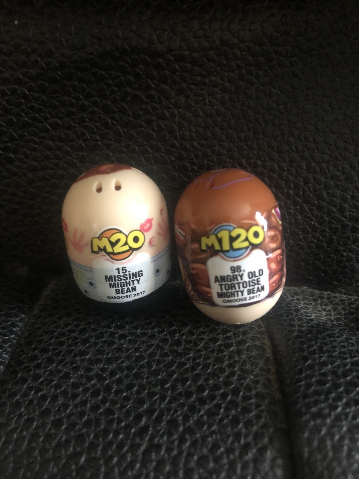 Mighty Beanz Lot of 2 with The Giant Egg Case Capsule and Collectors ...