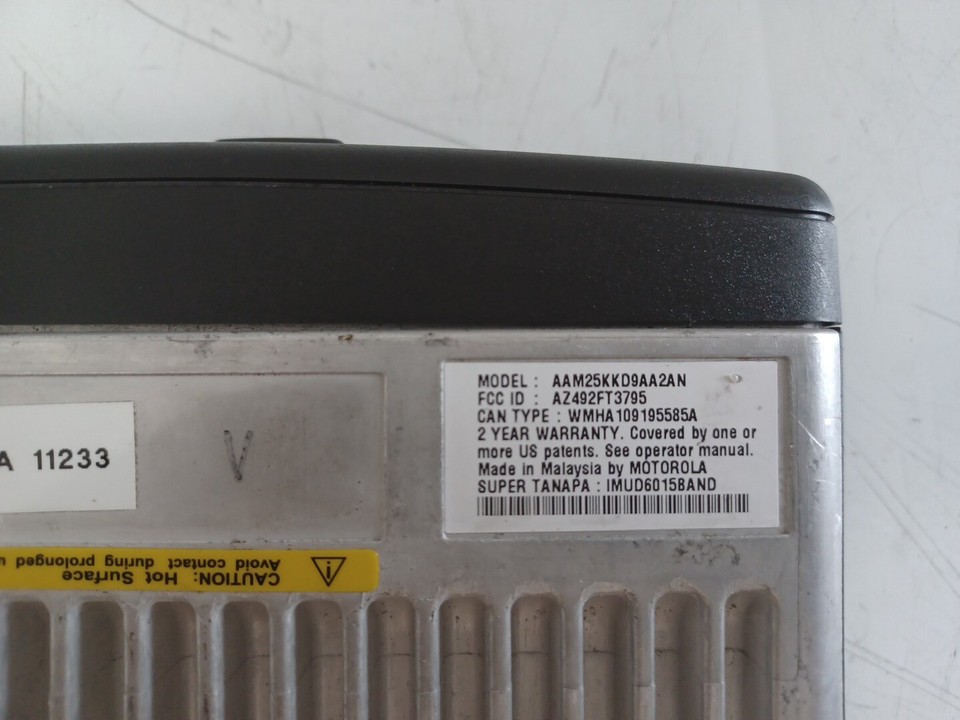 Motorola CDM1250 VHF 136-174MHz 45 Watt with RLN4802 Remote Head Good ...