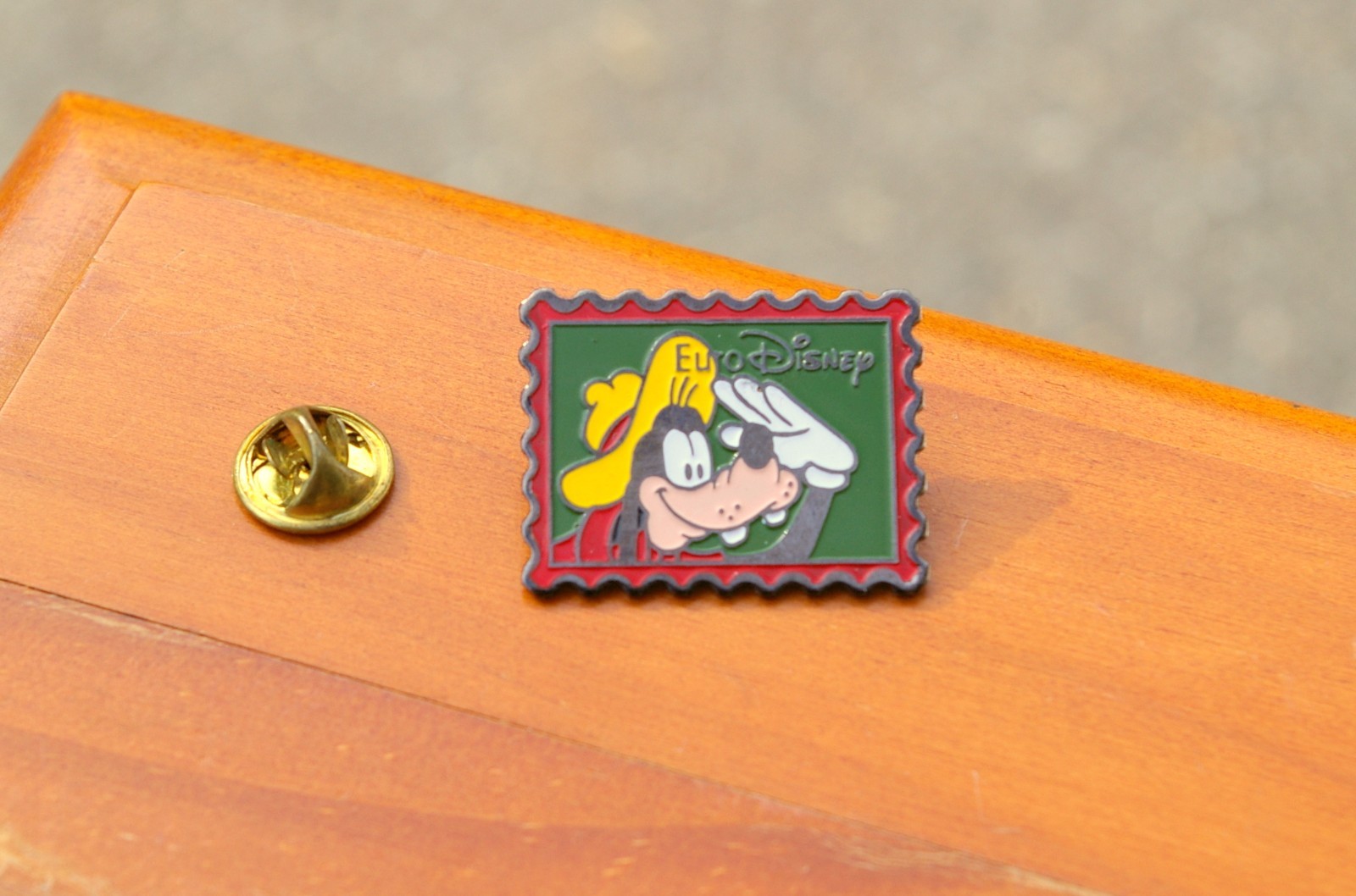 Goofy Euro Disney Metal Enamel Postage Stamp Lapel Pin Pinback 1992 ...