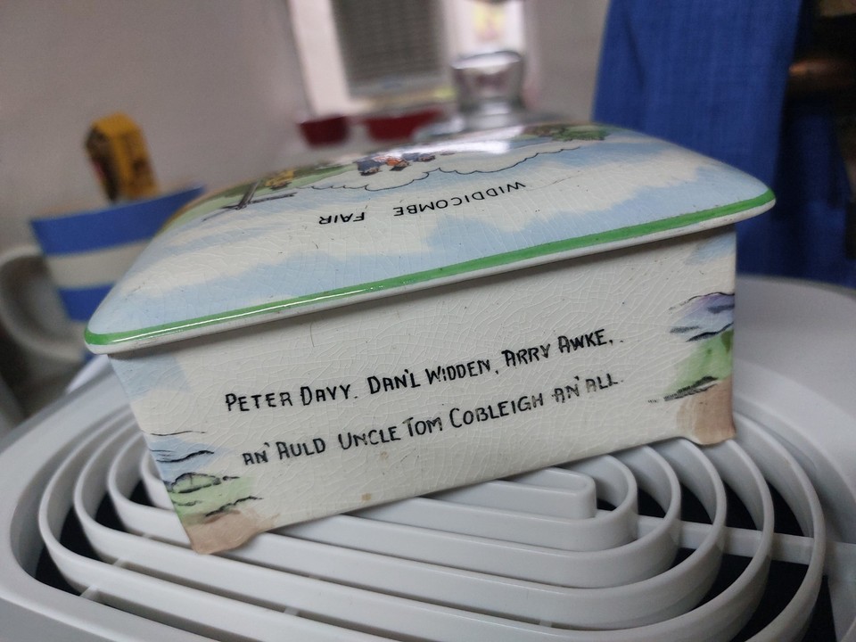 CROWN DEVON FIELDINGS WIDDICOMBE FAIR 1930 40s VINTAGE MUSICAL TRINKET ...