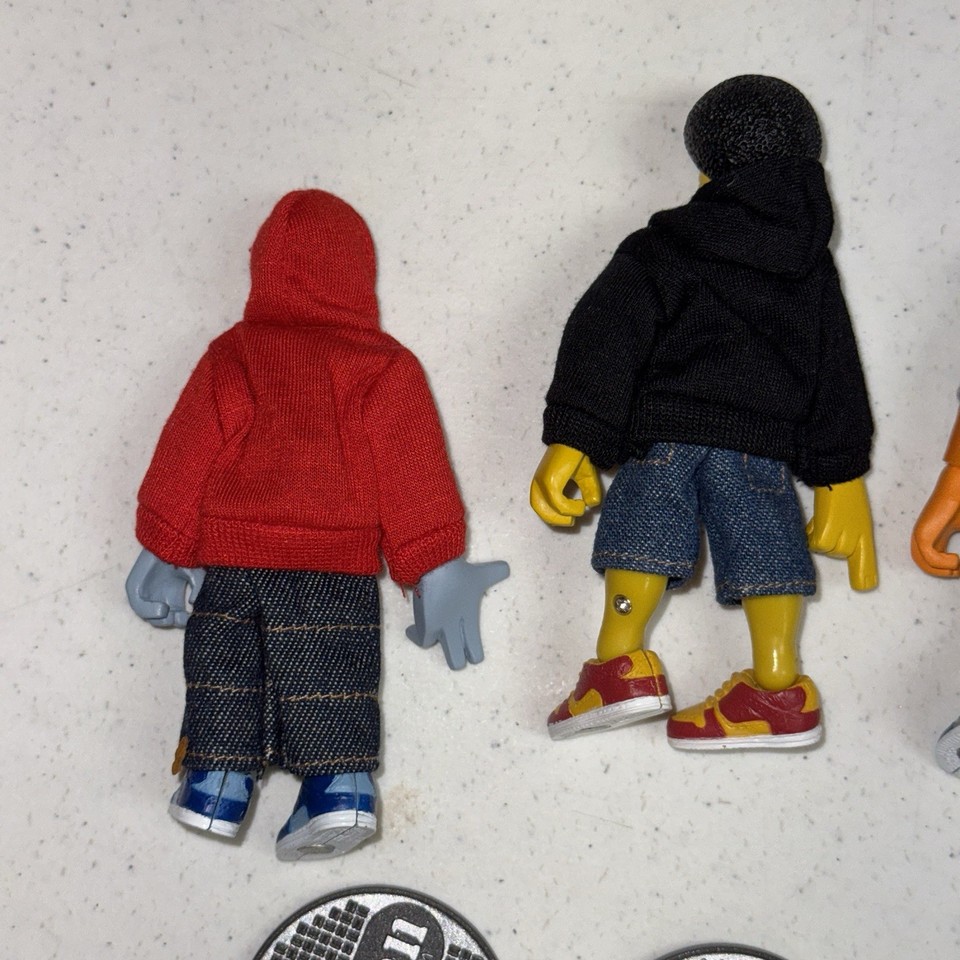 X-Concepts Citizen Urban Icon esdjco aesthetics DROORS OBEY Figures Lot ...