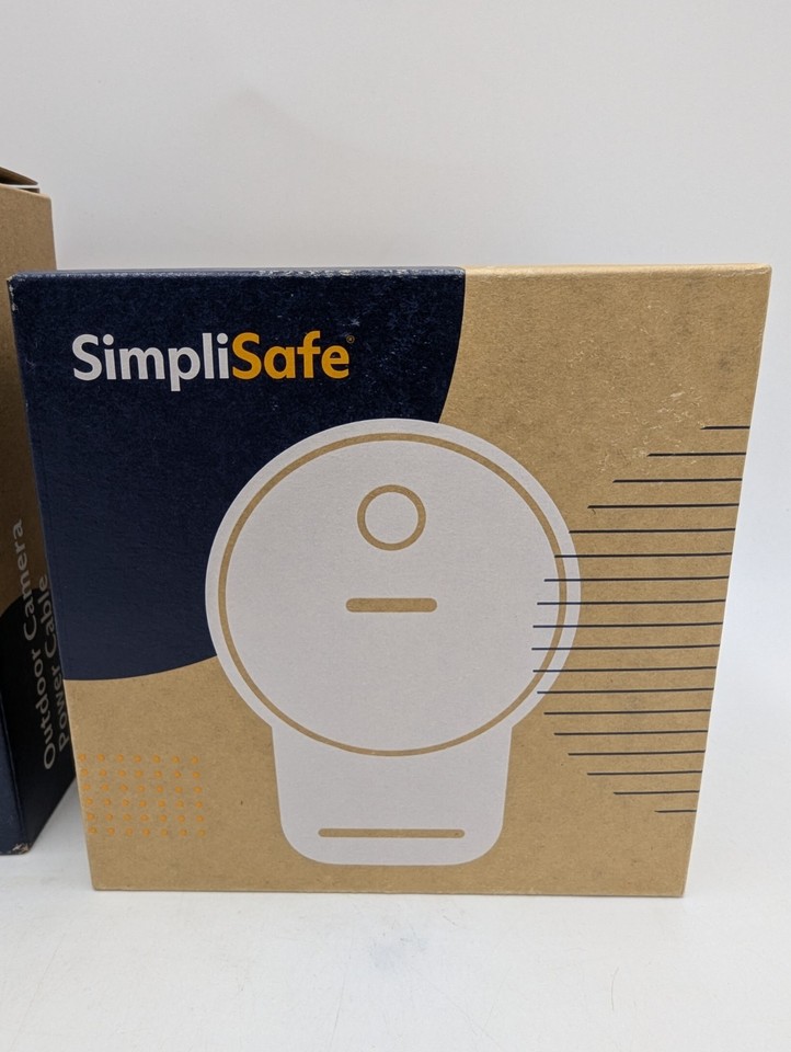 SimpliSafe Outdoor Security Camera Series 2 CM021 & Outdoor Power Cable ...