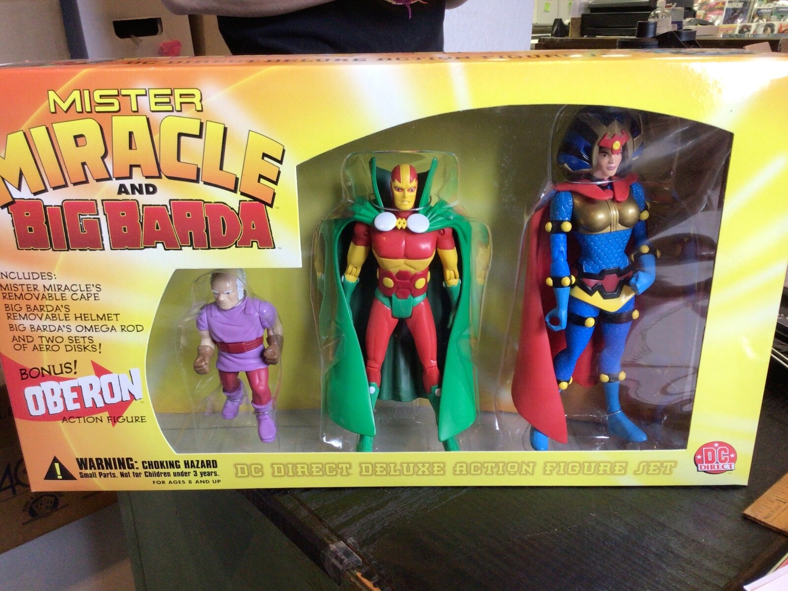 Mister+Miracle+and+Big+Barda+Bonus+Oberon+Deluxe+Figure+Set+2000+RARE ...