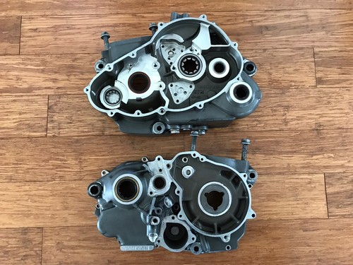 Used KTM 625 640 LC4 engine cases 2003-2007 | eBay Australia
